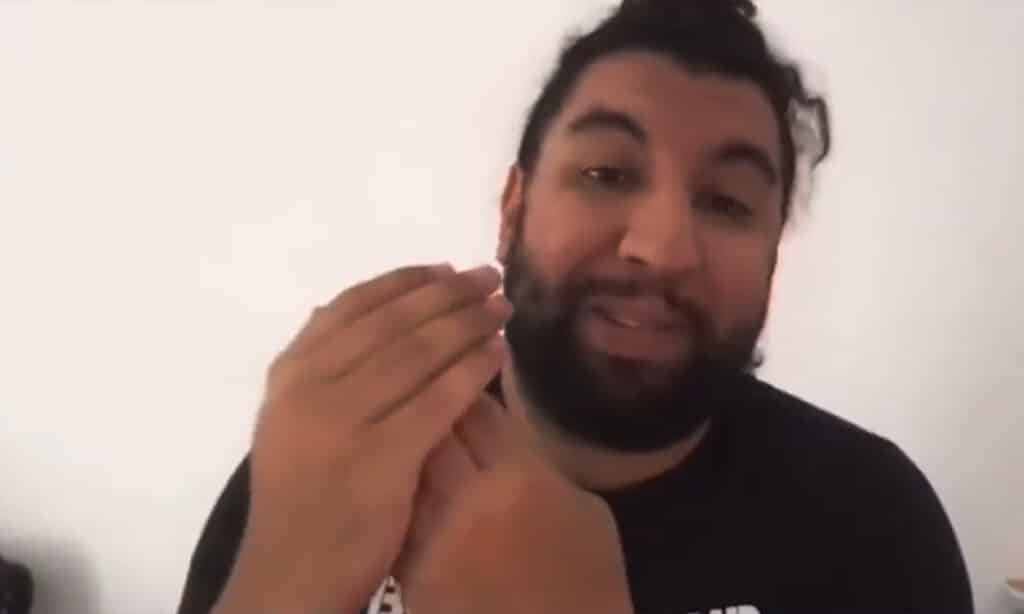 Scandale : sans scrupule, le Youtubeur "Mertel" dévoile une formation ...
